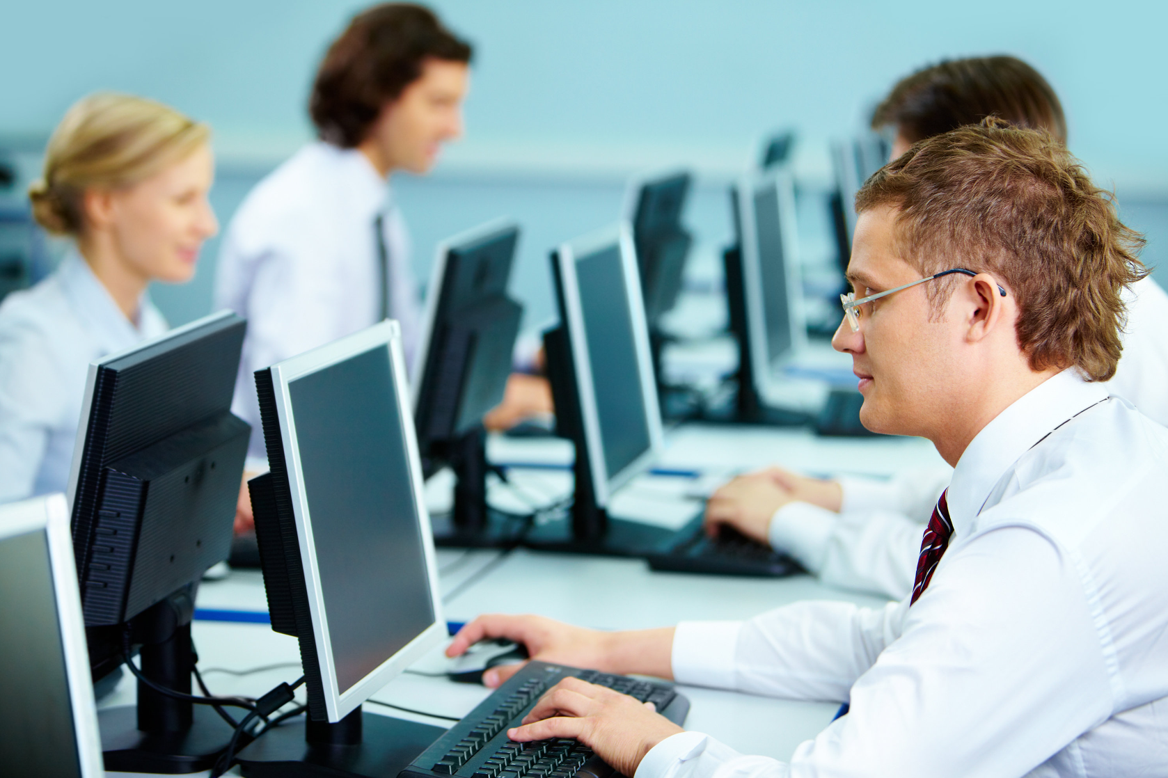 İngilizceyi Akıcı Konuşmak İçin Online Ders - Educall
